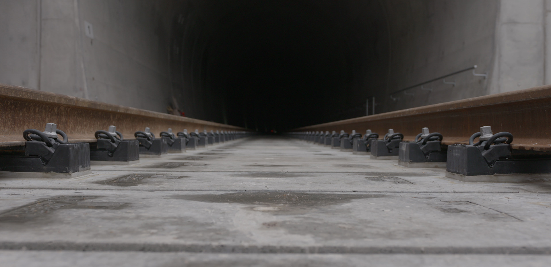 Feste Fahrbahnsystem IVES - JumboTec